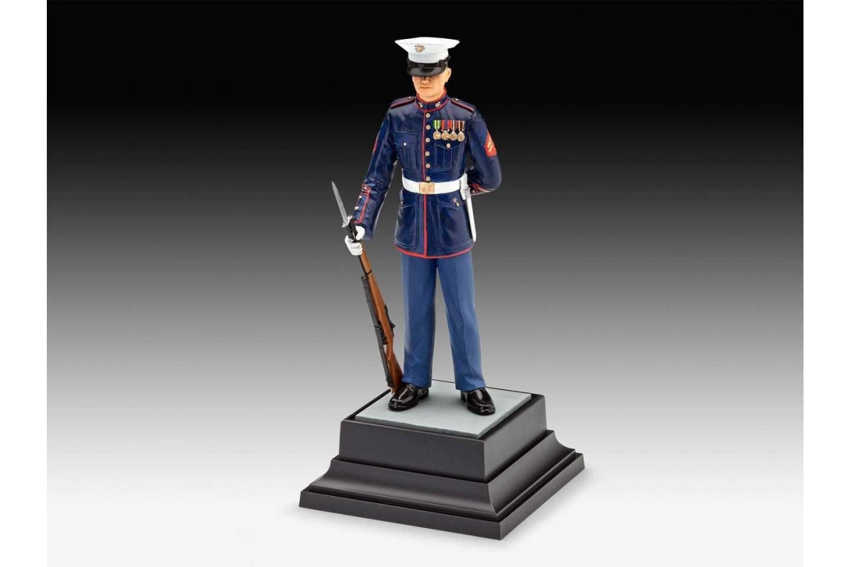 Revell - US Marine (1:16) - 02804 - MJ Modelkits.com